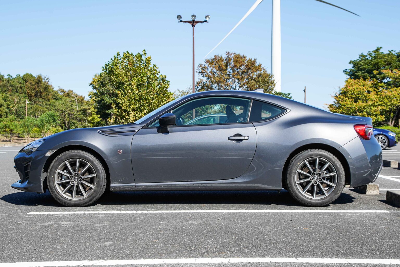 【詳細写真で新旧比較】トヨタ初代86とGR86買うならどっち？大きさ寸法・エンジンスペック・インテリア・外装 - PAPER DRIVER LOVERS