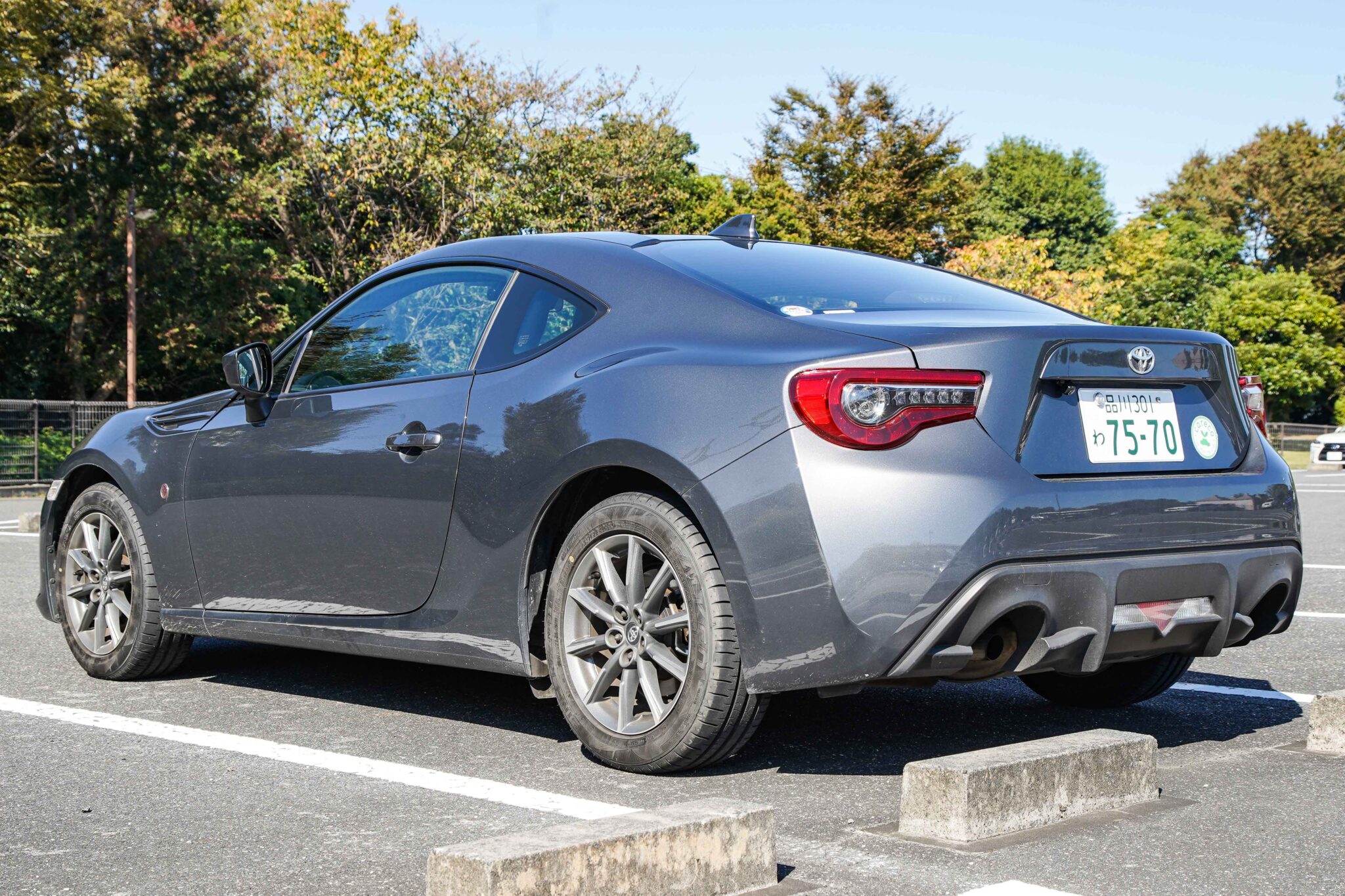 【詳細写真で新旧比較】トヨタ初代86とGR86買うならどっち？大きさ寸法・エンジンスペック・インテリア・外装 - PAPER DRIVER LOVERS