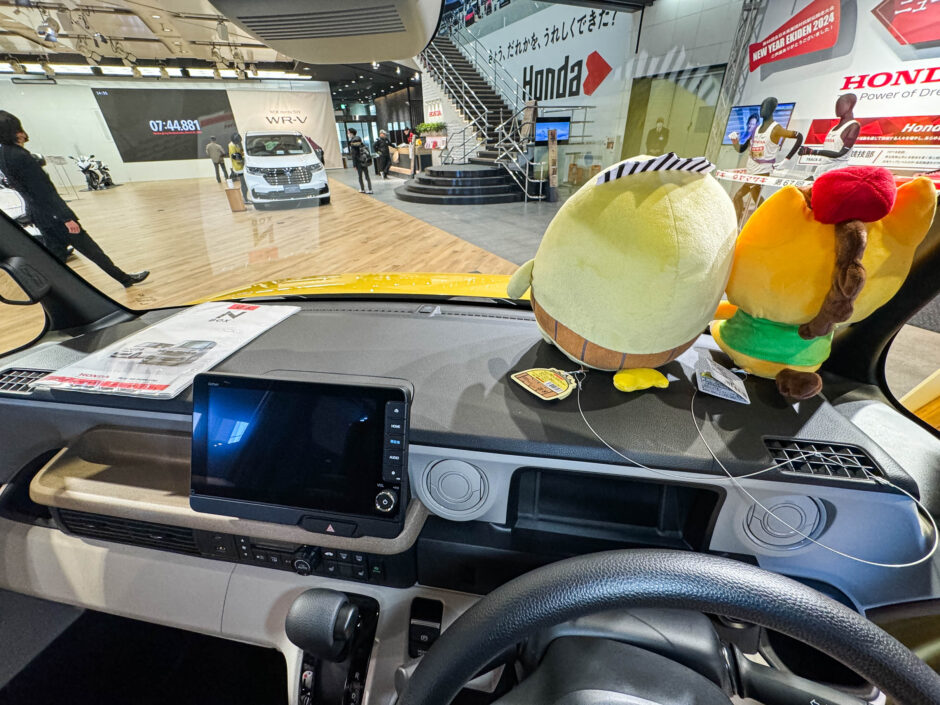 【内装編】ホンダ 新型N-BOX(3代目)ファッションスタイルは広くて居心地が良くてびっくり - PAPER DRIVER LOVERS